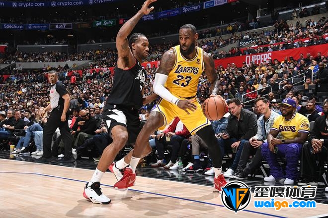 洛杉矶双雄殊途同归：陷入既无冠军野心又不愿摆烂的平庸困境 ... - 篮球百科 - 歪嘎网(waiga.com)